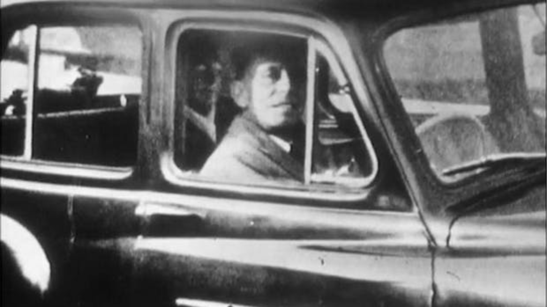 3 Infamous Ghost Photos – Fact or Fakes? – The Hawthorn Files